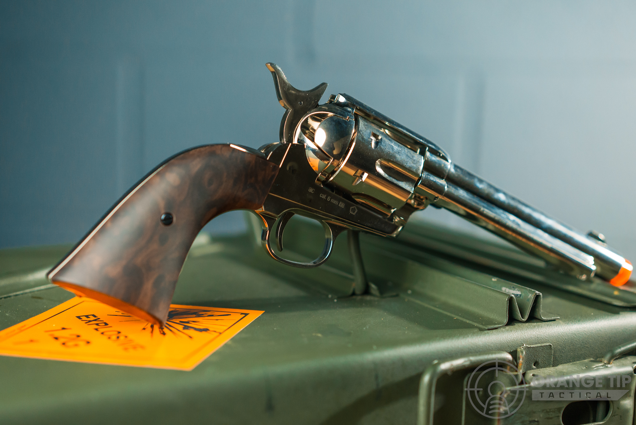 Elite Force Legends Smoke Wagon CO2 Powered Revolver [Review] - Orange ...